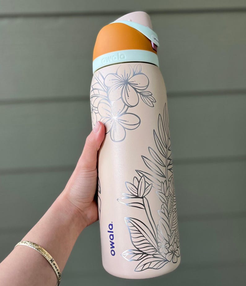 Hawai'i Owala Custom Engraved 32oz & 40oz Water Bottle - Hand Drawn ...