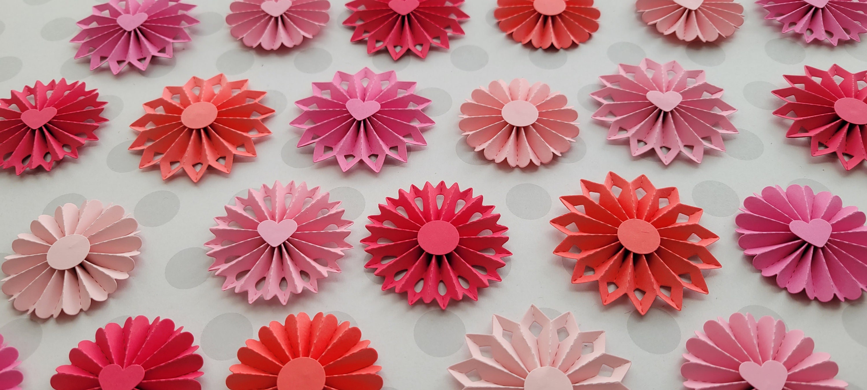 Pink Paper Rosettes Pink Themed Rosette Set Valentine's Day Flowers ...