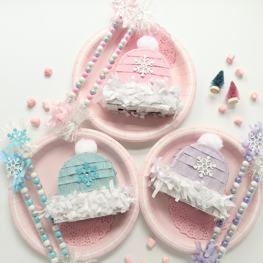Pastel Snowflake Hat Mini Pinata: Pink, Light Blue, Lavender | ONE ...