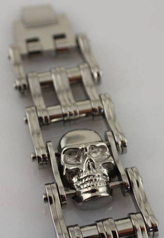 Heavy Metal Jewelry 1 Inch Wide All Silver Tone 3 Skulls Unisex ...