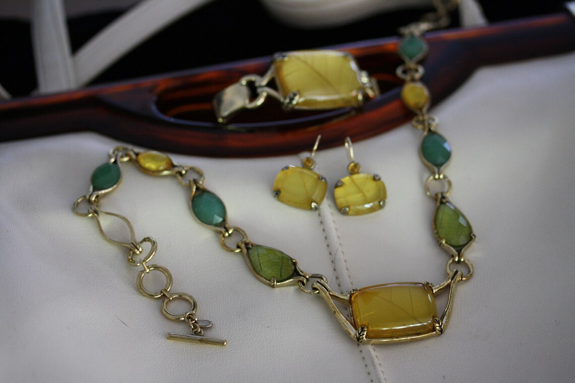 Monet Pale Lemon & Lime Vintage Deco Domed Lucite Choker - Etsy