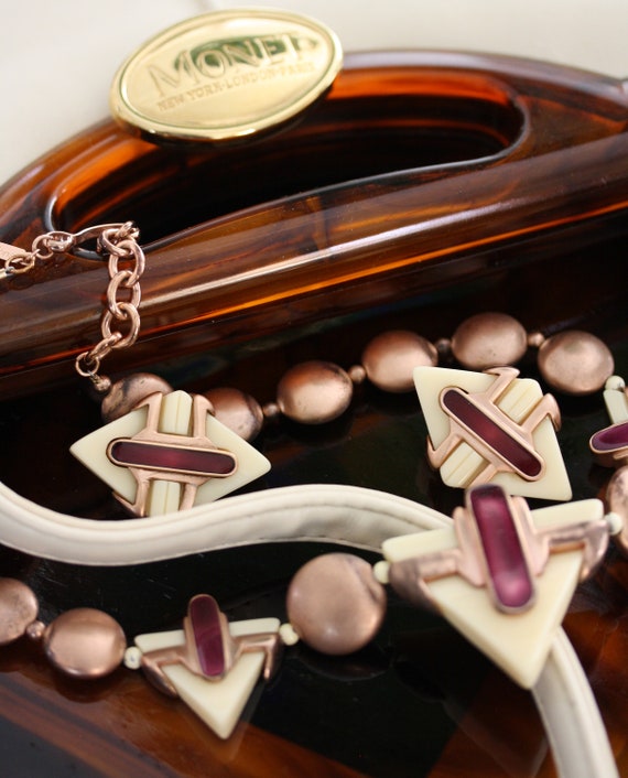 Jazz Age Monet Thermoset Cream & Wine Lucite Art Deco… - Gem