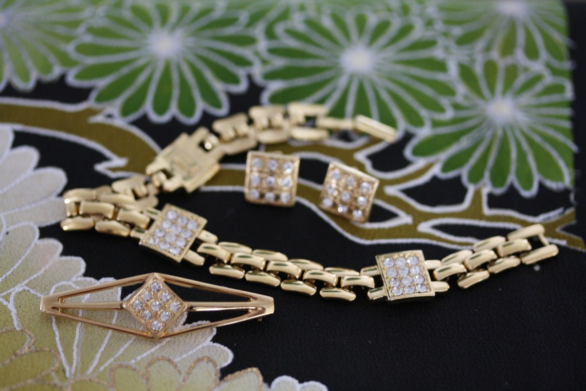Trifari Crown Trifari Vintage Jewelry Set Gold and Crystal Art Deco ...
