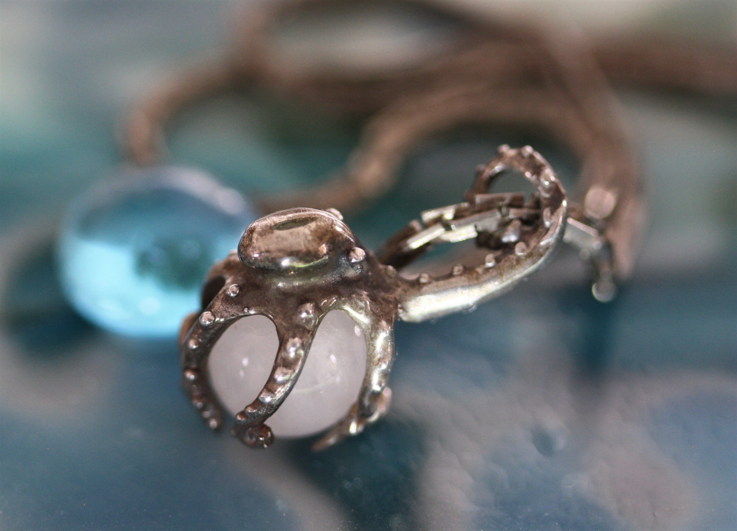 Vintage Deep Sea Nemo Sterling Silver Octopus Pendant Choker Enveloping ...