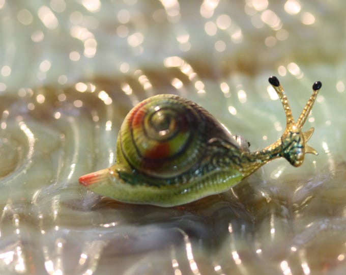 Vintage Little Enamel Snail Pin - Etsy