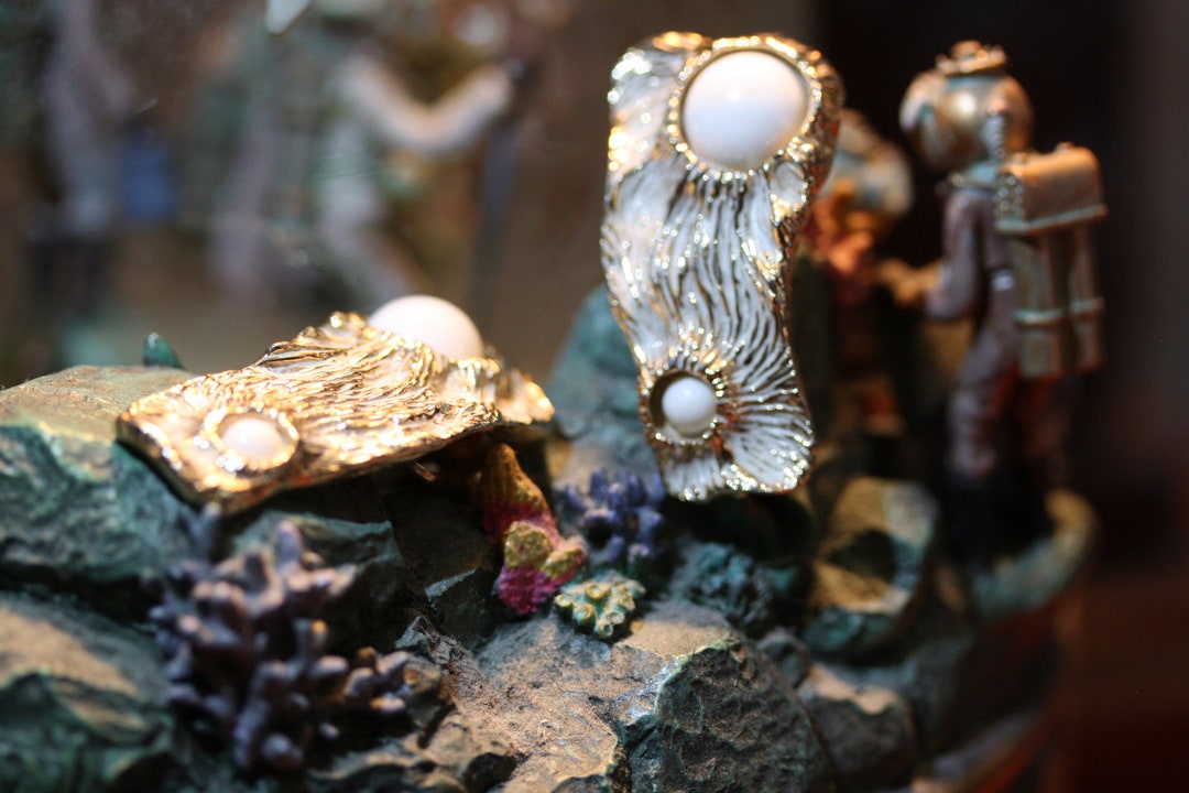 Luscious Under the Sea Vintage Alice Caviness Clip on Earrings - Etsy
