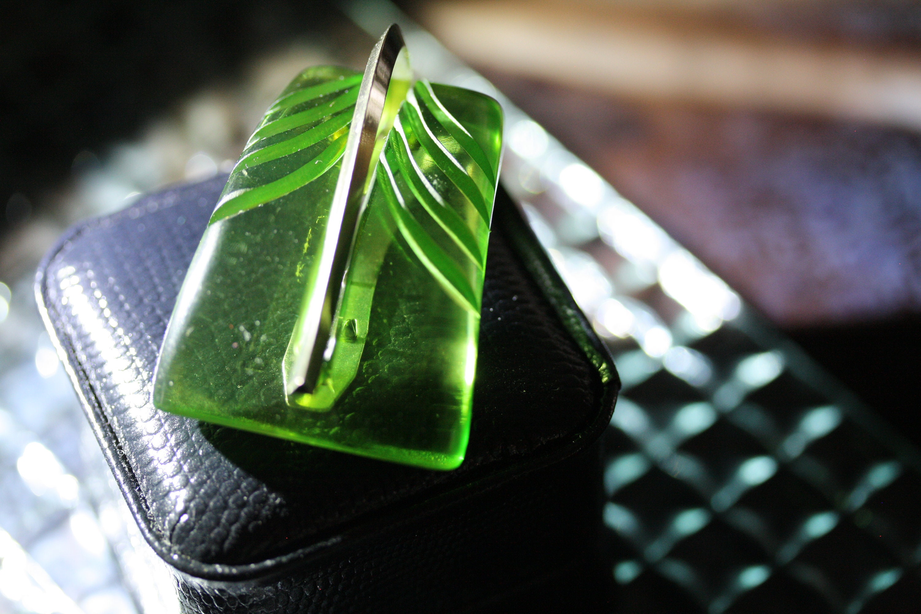 Green Carved Lucite Vintage Art Deco Dress Fur Clip - Etsy