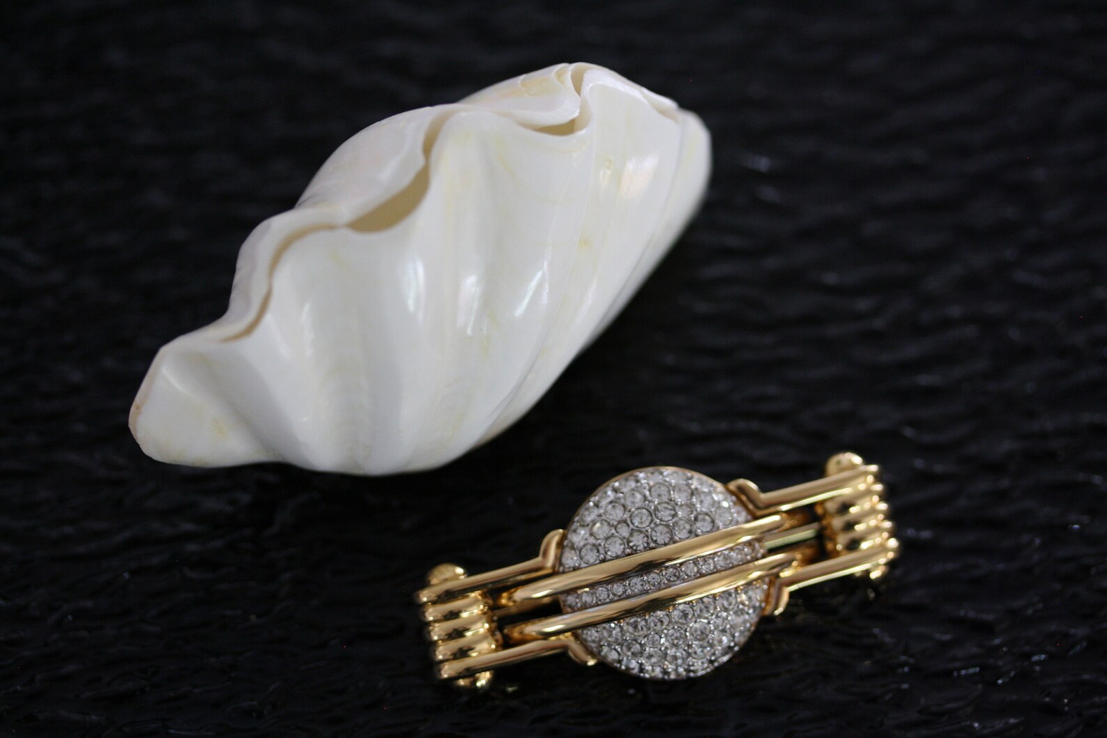 Nina Ricci Vintage Art Deco Gold and Crystal Modernist Brooch Pin - Etsy