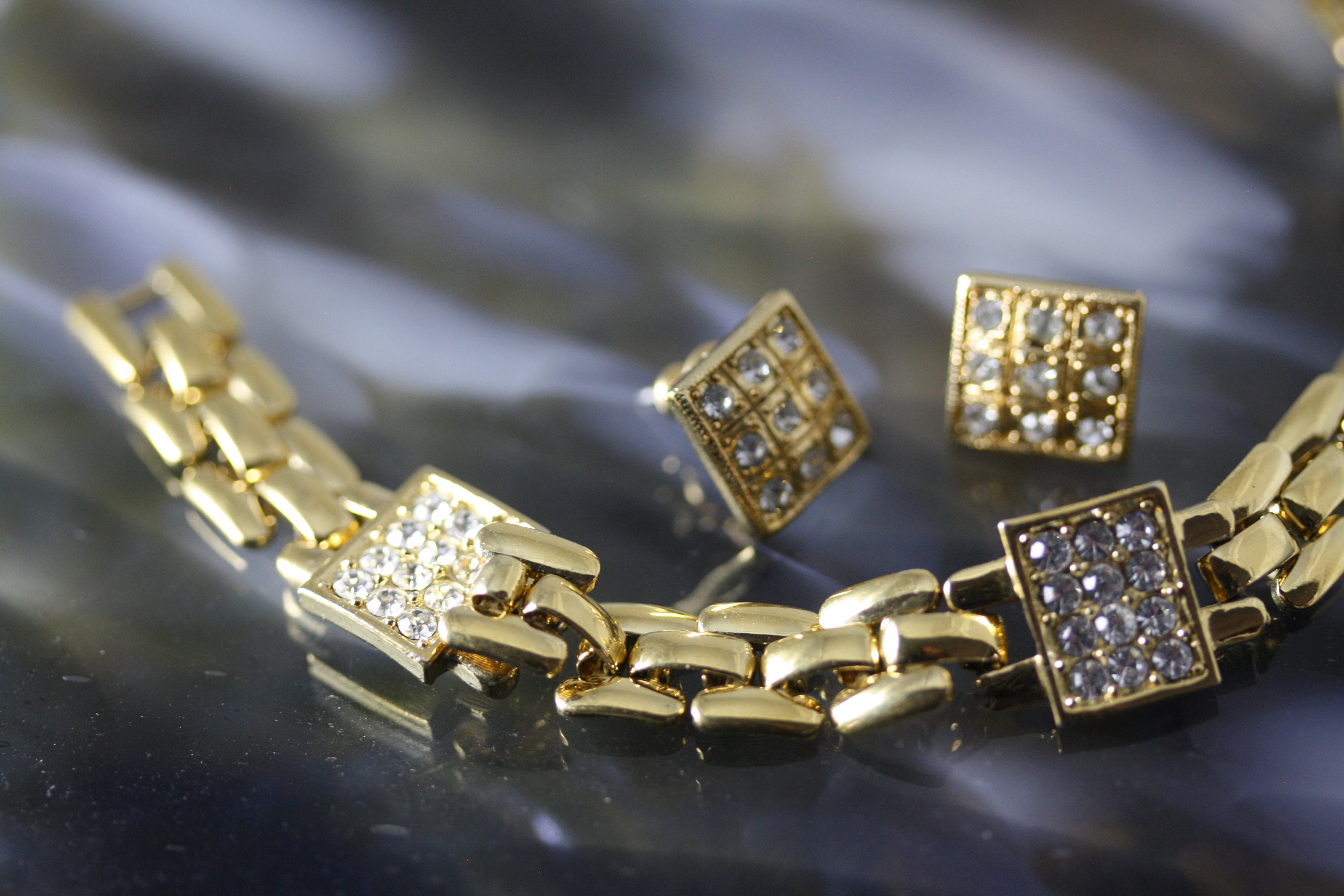 Trifari Crown Trifari Vintage Jewelry Set Gold and Crystal Art Deco ...