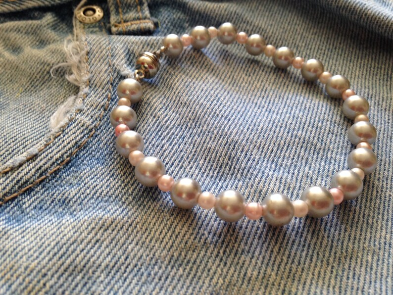 Silver/grey and Varying Shades of Pale Pink Pearls Magnetic - Etsy