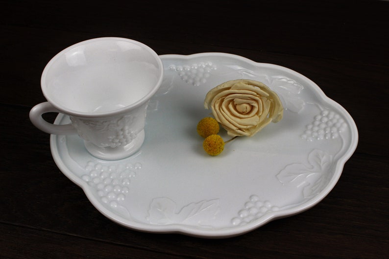 Indiana Colony Harvest Milk Glass Snack Set | Etsy