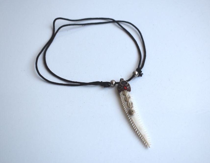 Beast Tooth Shape Agate Pendant Necklace Slide Knot Adjustable - Etsy