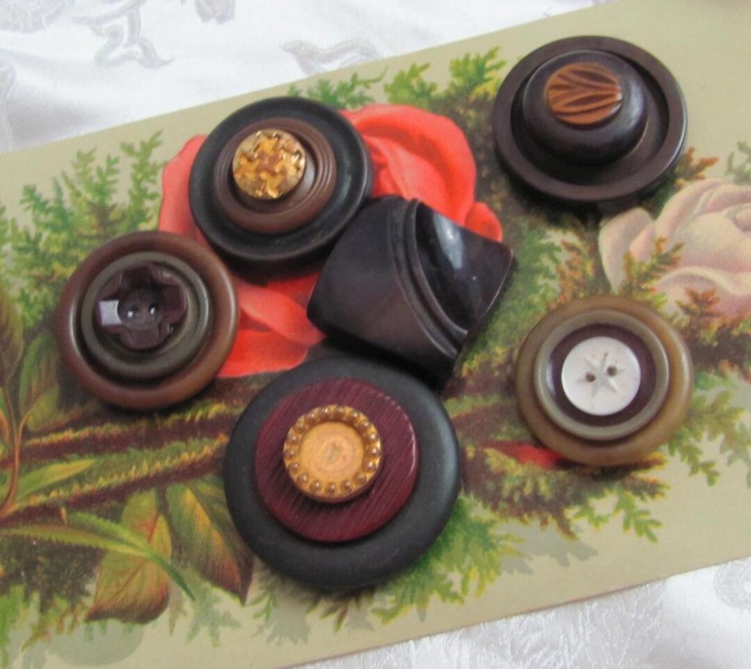 Vintage Buttons // Refrigerator Magnets Lot of 6 // Handmade Unique ...