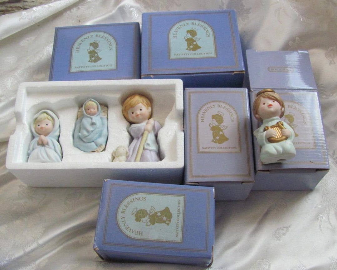 Avon Heavenly Blessings Nativity Scene Porcelain Figurines 1987 ...