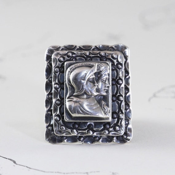 Vintage Sterling Zeus & Hera Cameo Statement Ring - Gem