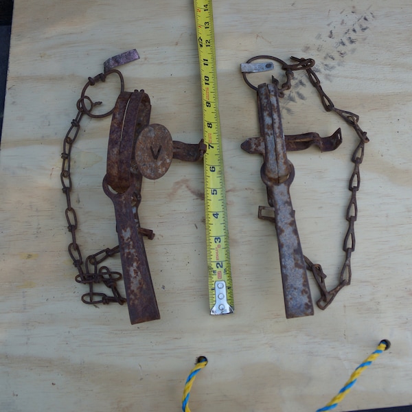 Vintage Traps - Etsy