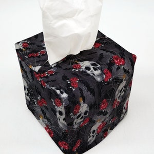 Skulls Webs & Roses Tissue Box Cover - Etsy