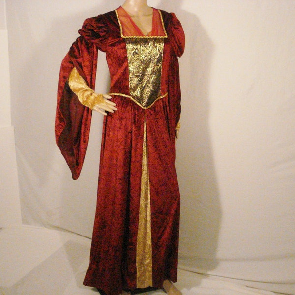 Guinevere Costume - Etsy