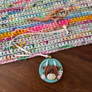 Highland Cow Scissor Fob, Sea Green Heilan Coo Scissor Keeper - Etsy