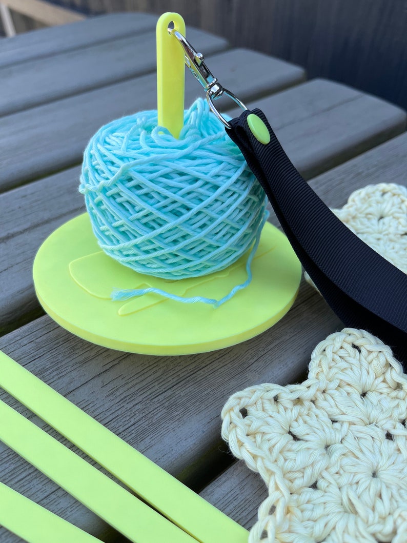 Glow in the Dark 3D Printed Portable Yarn Holder, Spinning Wool Holder ...