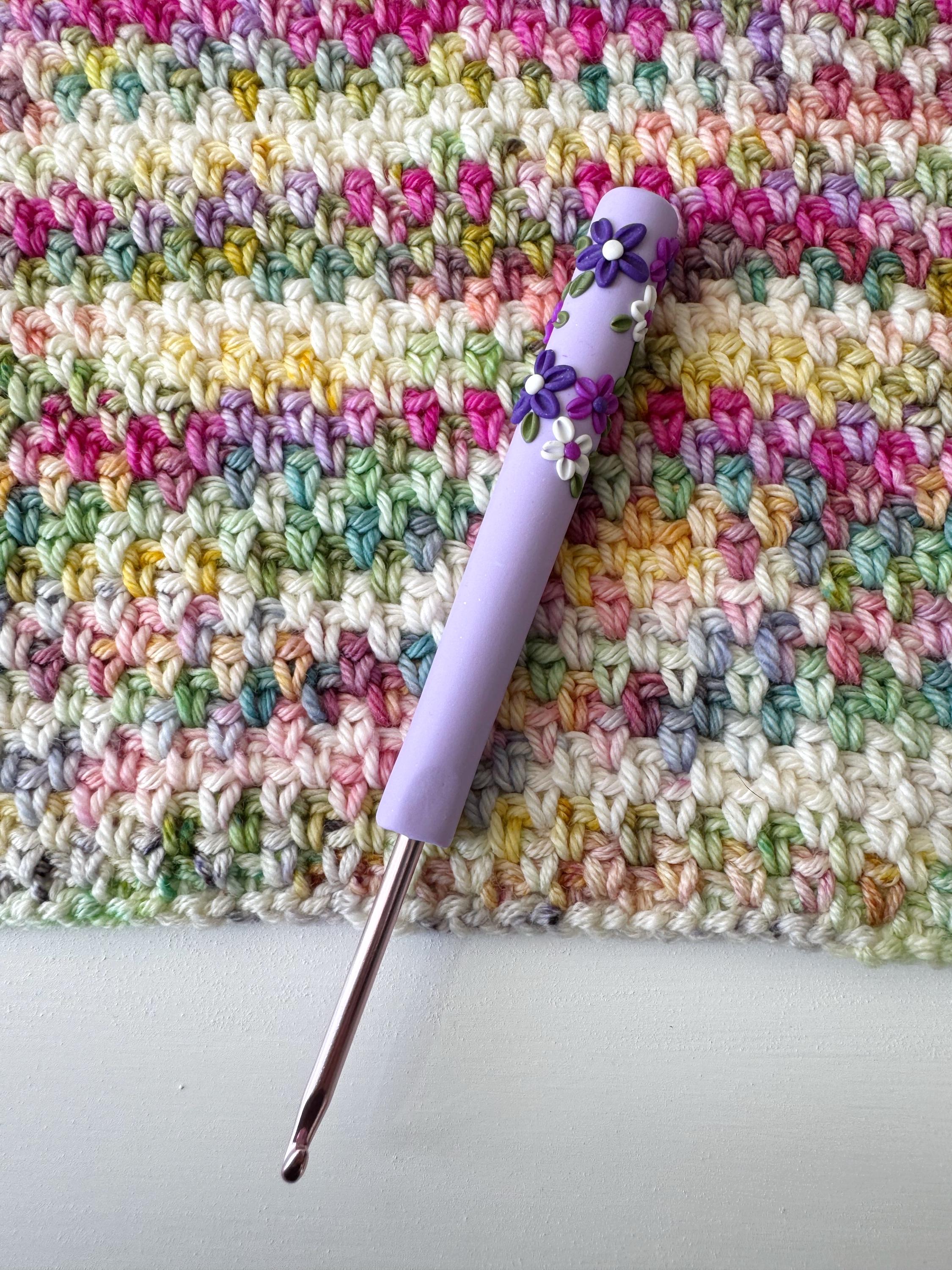 Pastel Flower Crochet Hook Set, Rainbow Crochet Hooks, Floral Polymer ...