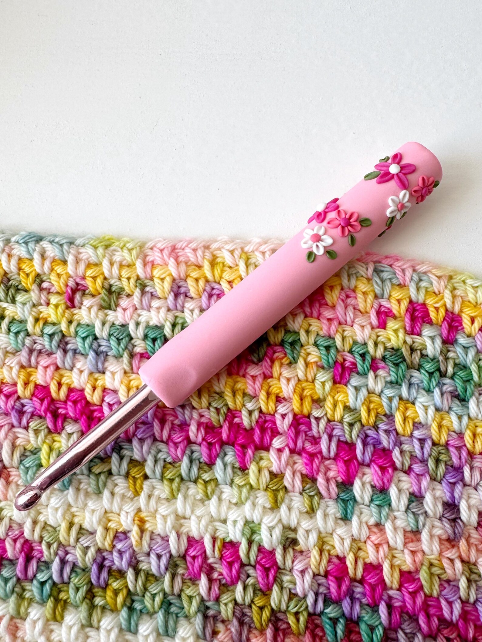 Pastel Flower Crochet Hook Set, Rainbow Crochet Hooks, Floral Polymer ...