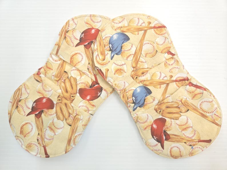 Magnetic Mini Microwave/oven Finger Mitts (x2). Great for Easy Access ...