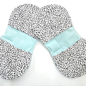 Magnetic Mini Microwave/oven Finger Mitts (x2). Great for Easy Access ...