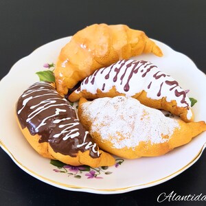 Fake Mini Croissant Display Dessert Bakery Display Faux Croissant Fake ...