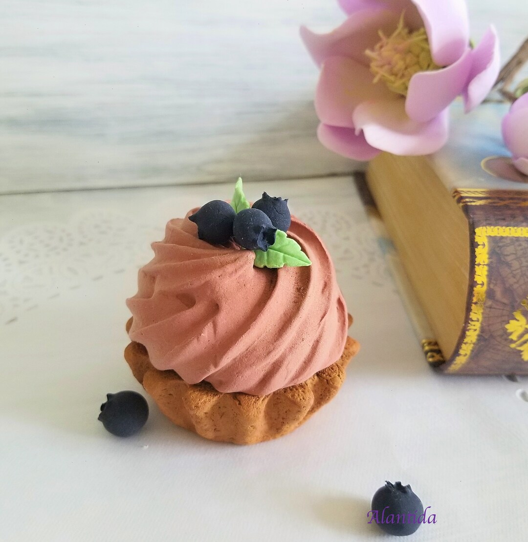 Realistic Tart Fake Tart Faux Tart for Kitchen Decor Shower Favour ...