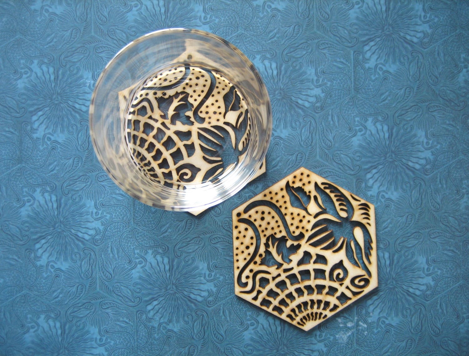 Wooden Coasters of GAUDÍ TILE in Barcelona, Architecture Icon ...