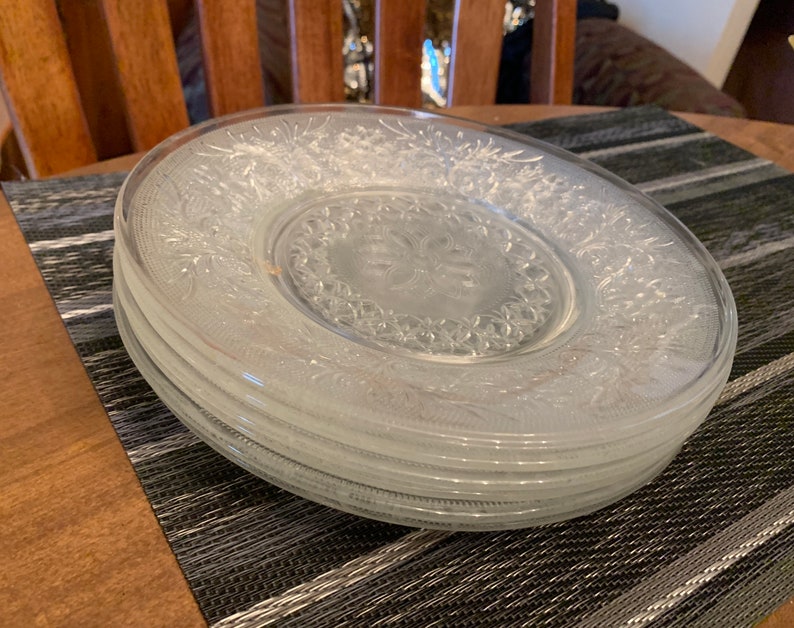 Depression Glassware Sandwich Pattern Breakfast Plates - Etsy