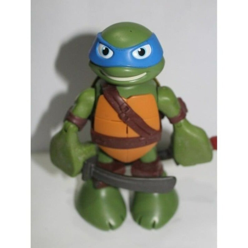 Teenage Mutant Ninja Turtle 6 Inch LEONARDO Push Button Figure Viacom ...