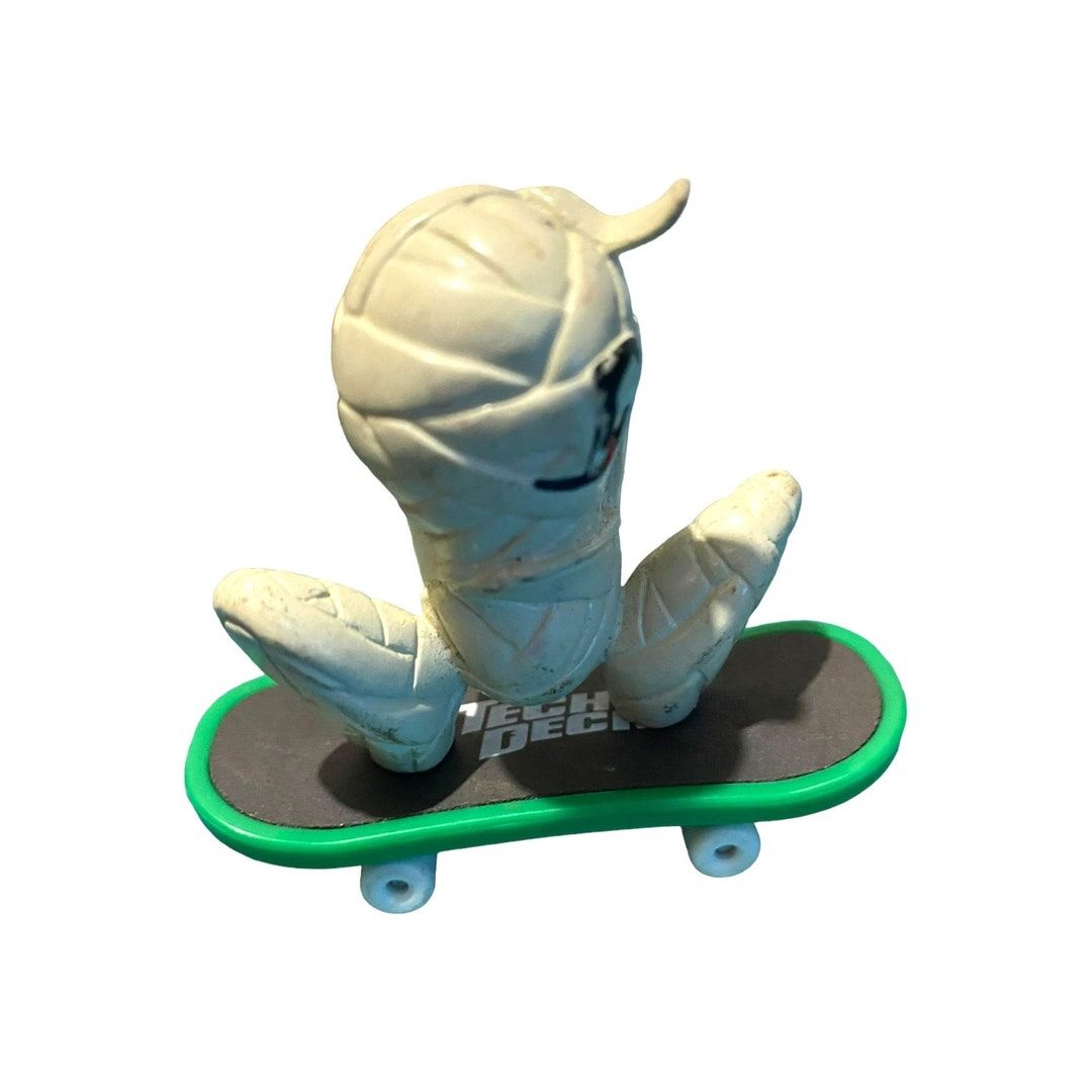 Tech Deck Phinger Tut Dude Action Figure #12A and Finger Board - Etsy