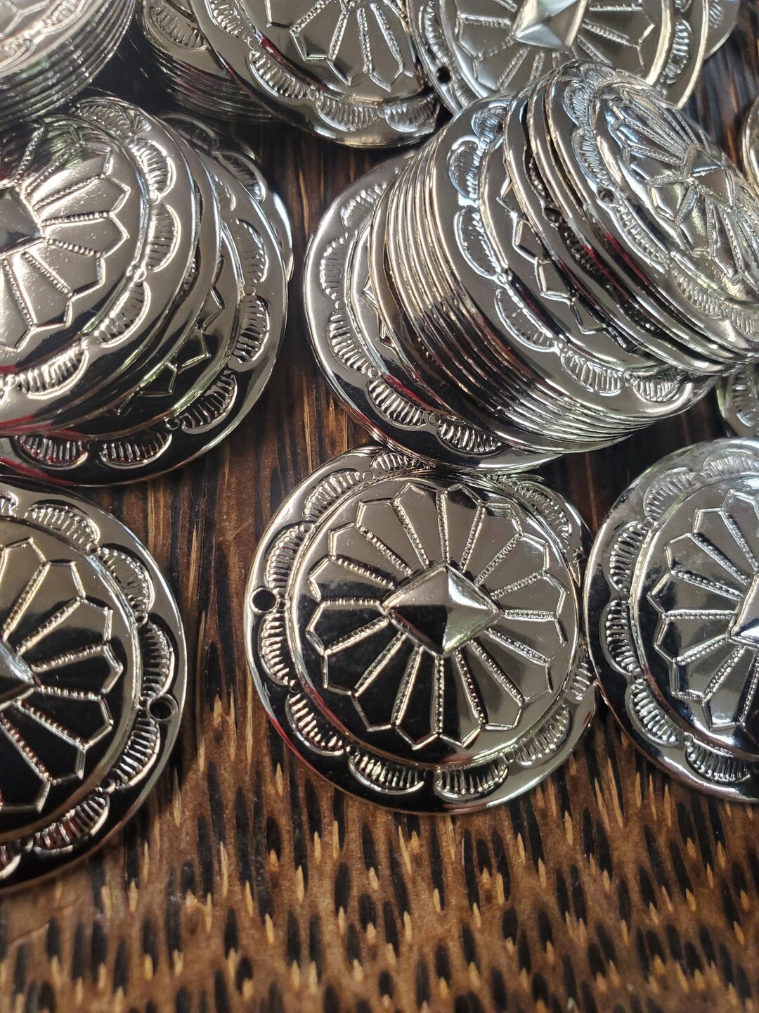 Silver Tone Southwestern Concho Charm (10 Pieces) - Etsy