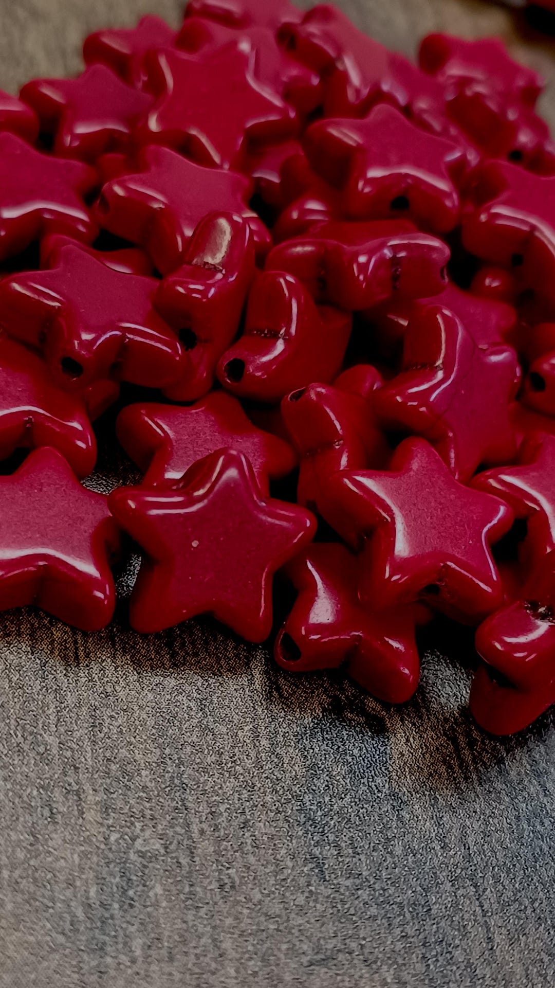 15 Mm Red Star Shaped Howlite Stone Beads (1 Strand) - Etsy