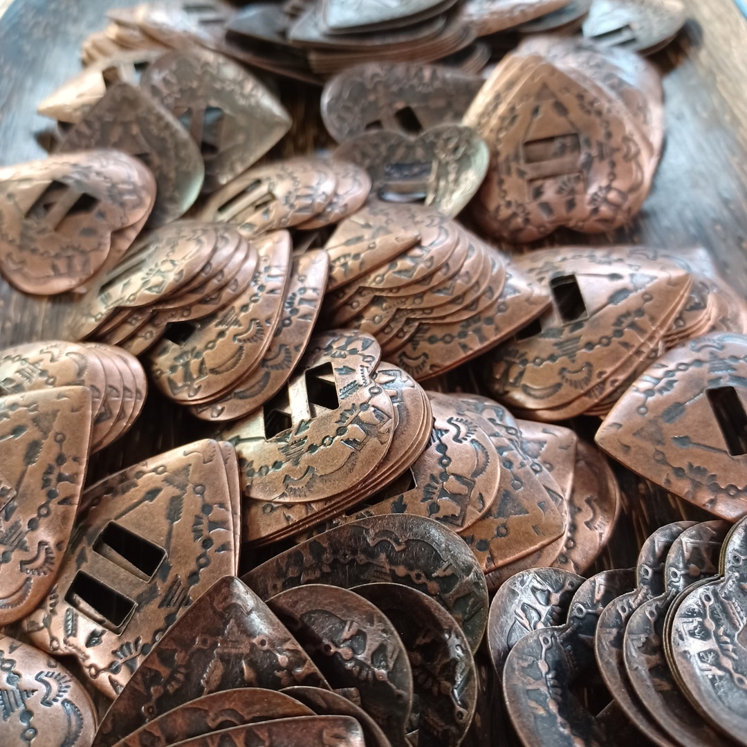 Antique Copper Heart Conchos With Horizontal Slots (6 Pieces) - Etsy