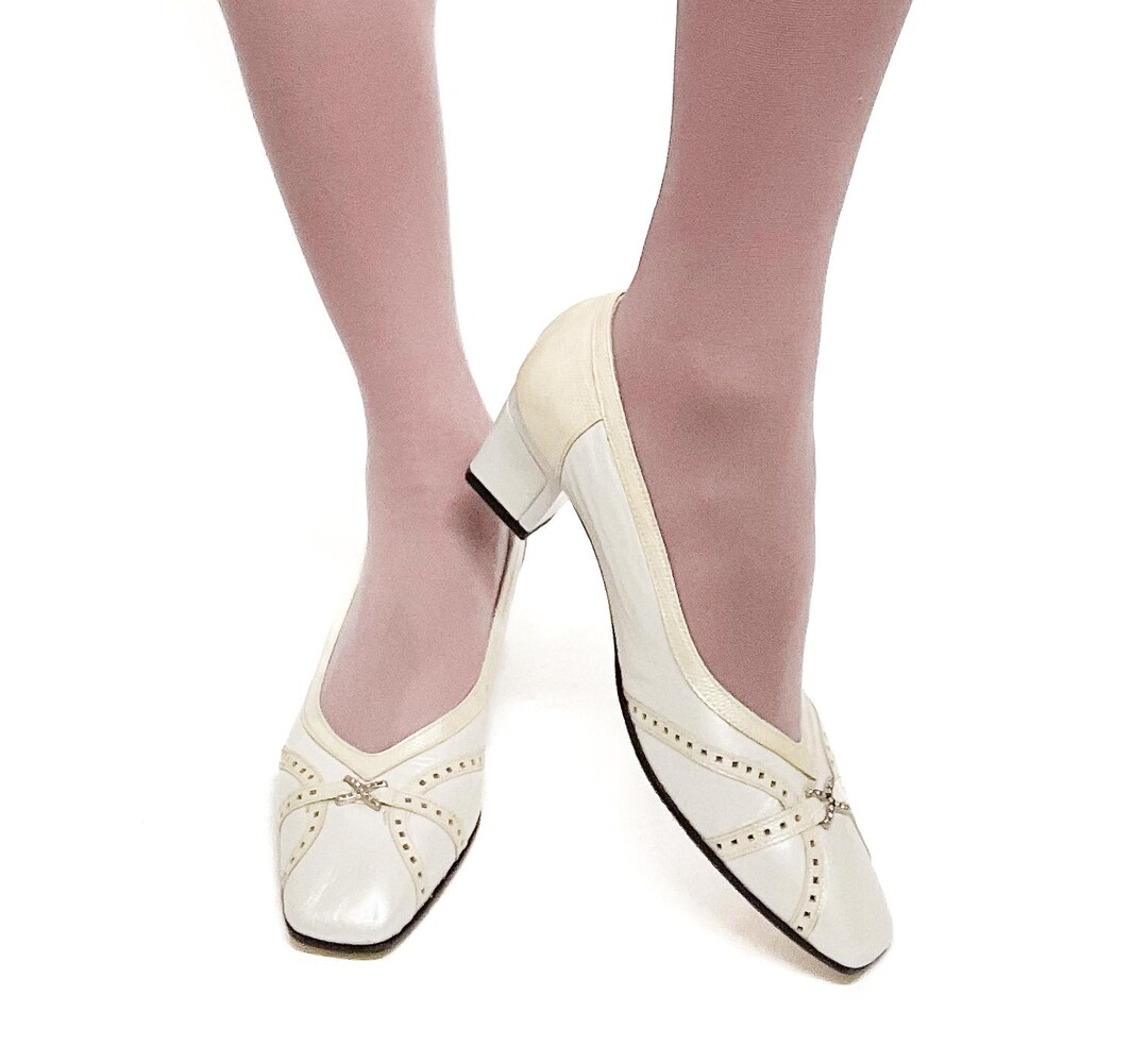 Queen Mother Shoes - Vintage White Leather Block Heel - Confort - 38 ...
