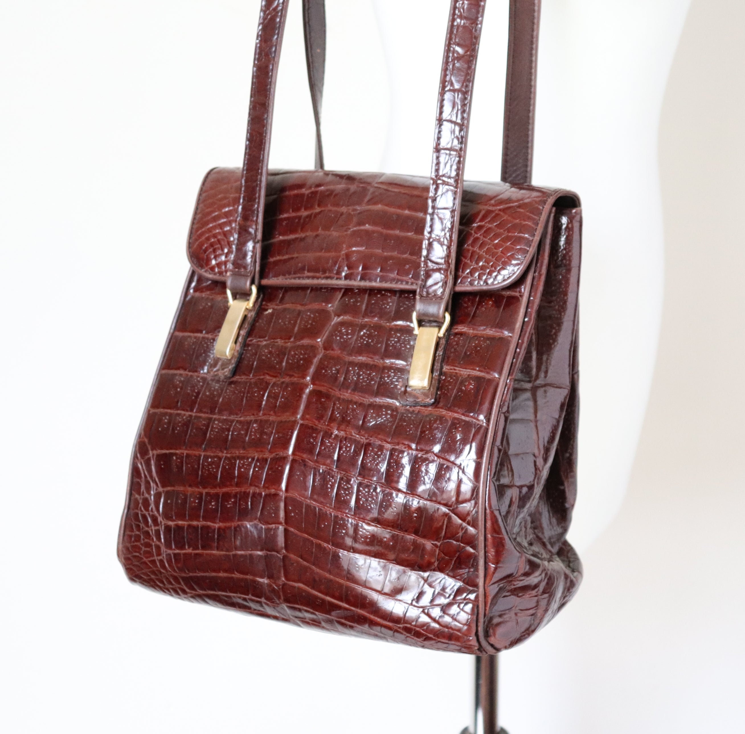 49％割引【日本限定モデル】 assima crocodile shoulder bag ショルダーバッグ バッグ-OTA.ON.ARENA ...