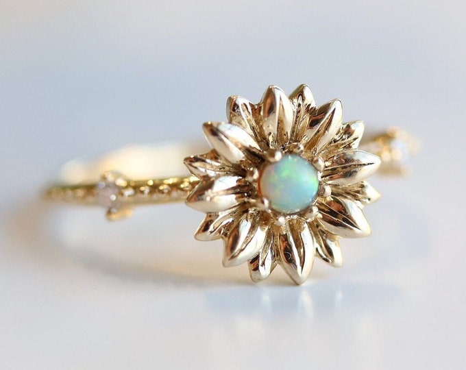 Premium Sunflower Diamond Women Ring, Unique Engagement Ring, Big Flower Ring, Stackable Ring ...