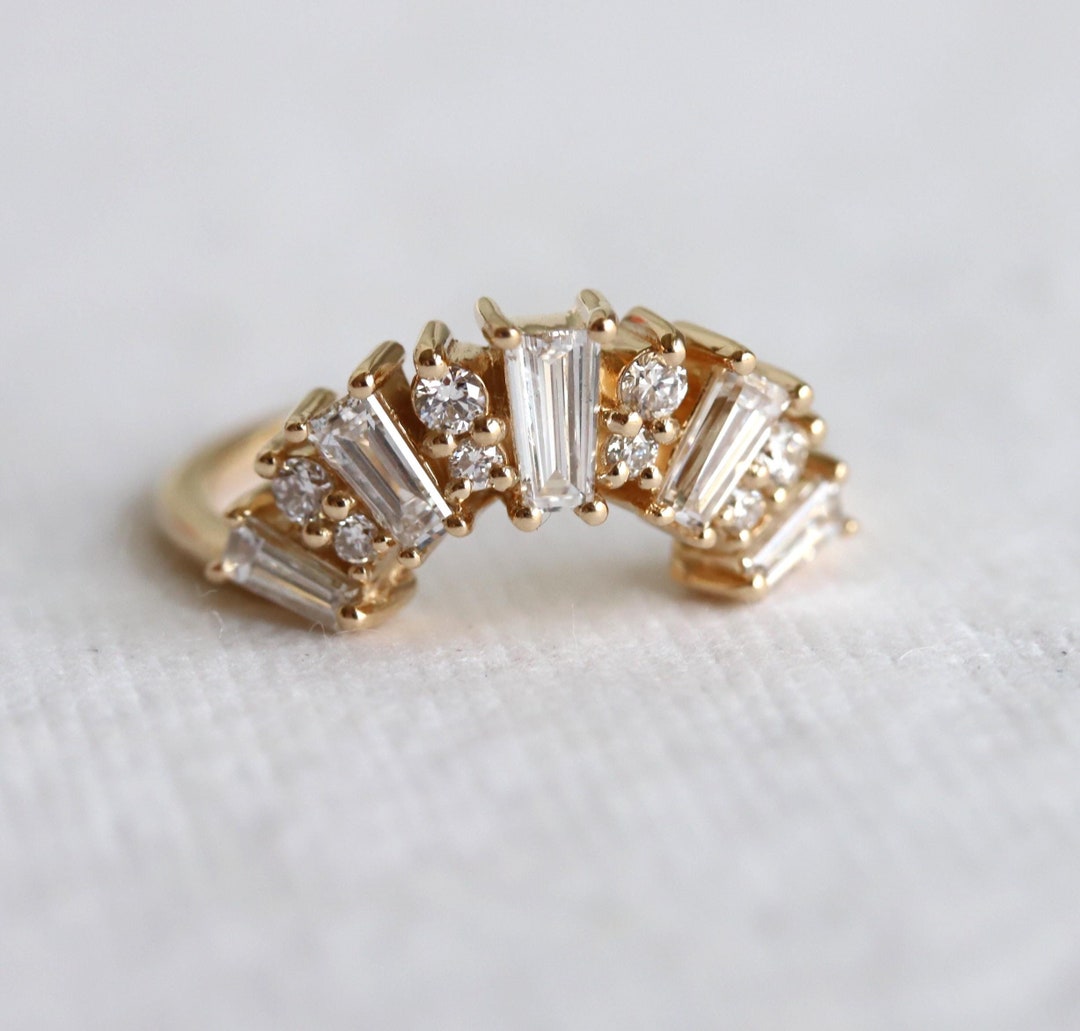 Victoria Crown No.4 | Diamond Contour Band, Nesting Diamond Band ...