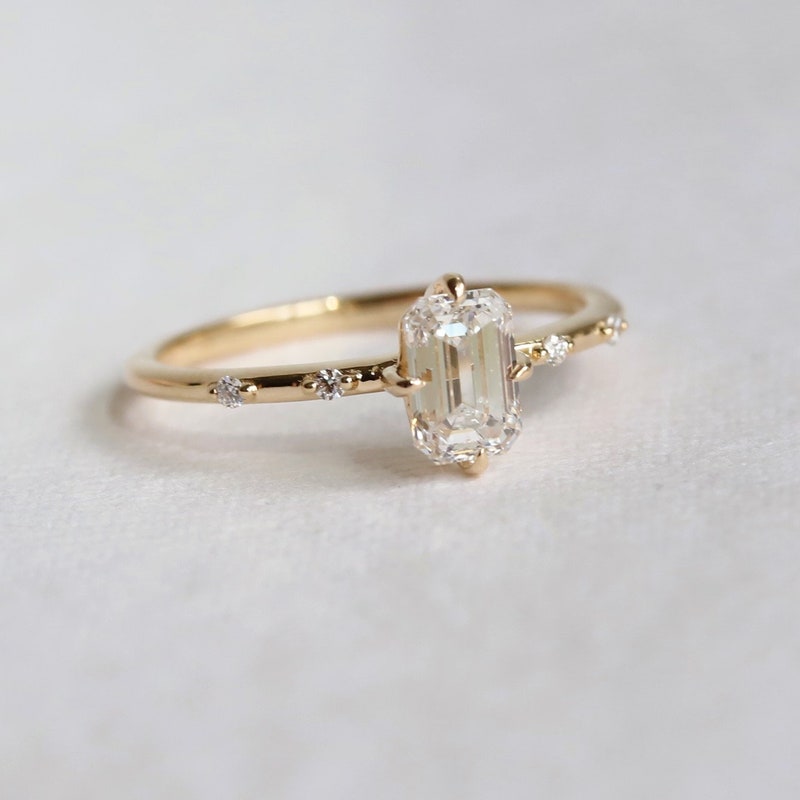 Dainty Diamond Ring - Etsy
