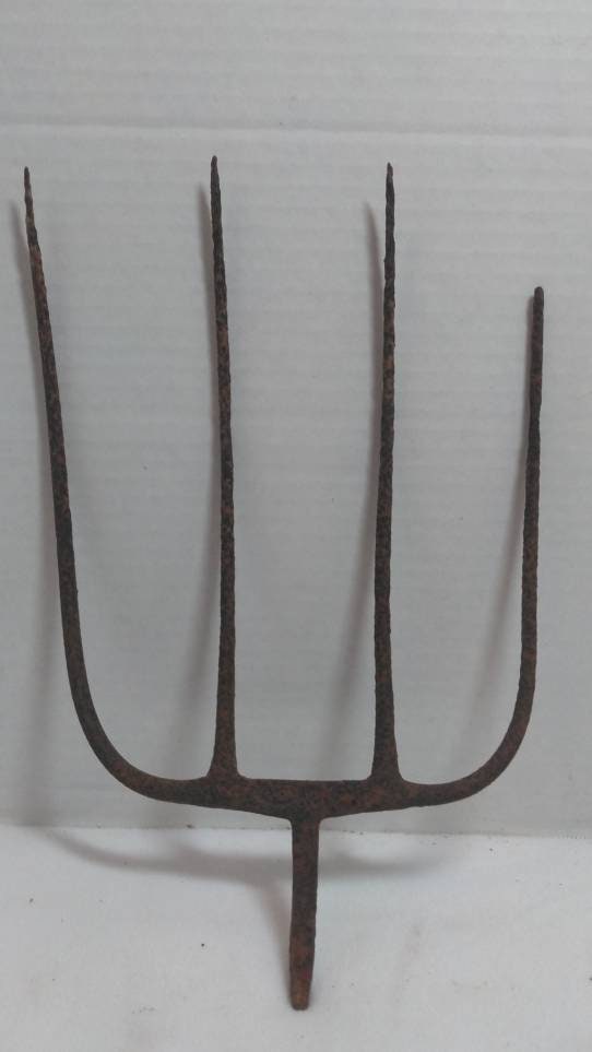 Vintage Rusty Pitchfork Head / Four Tine Hay Fork / Rustic - Etsy