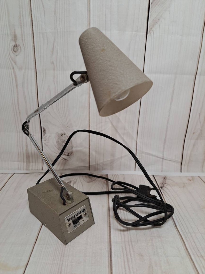 Vintage Tenson Mid Century Modern Desk Lamp / Tenson anvil Model 4975 ...