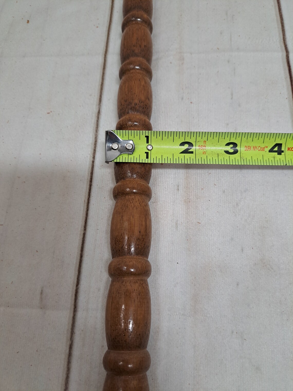 Set of 8 Salvaged Wood Spindles / Wood Turnings - Etsy