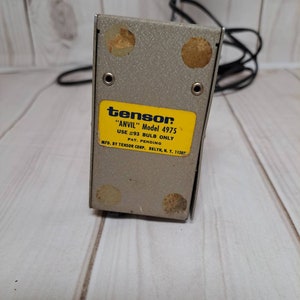 Vintage Tenson Mid Century Modern Desk Lamp / Tenson "anvil" Model 4975 ...