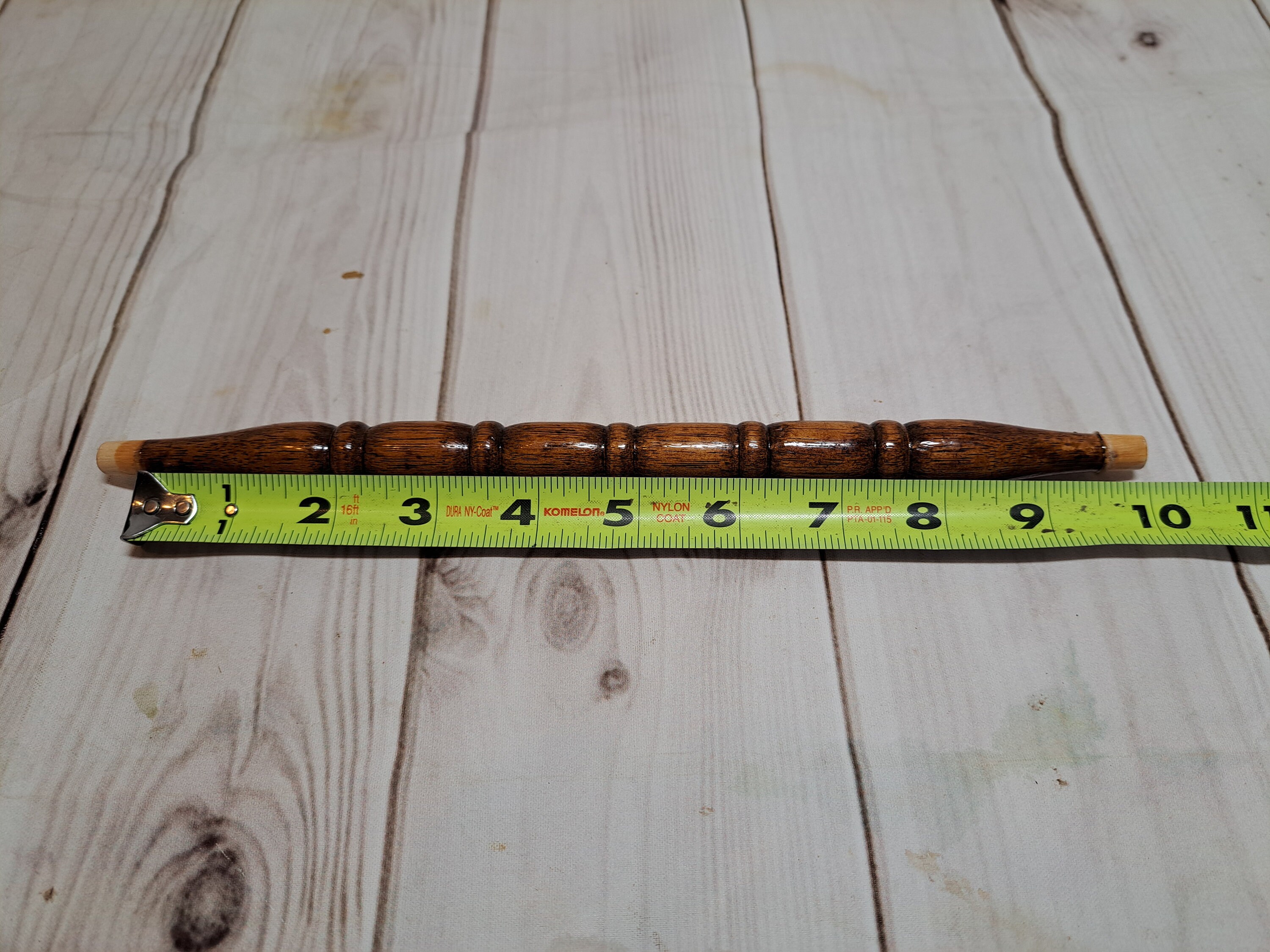 Set of 8 Salvaged Wood Spindles / Wood Turnings - Etsy