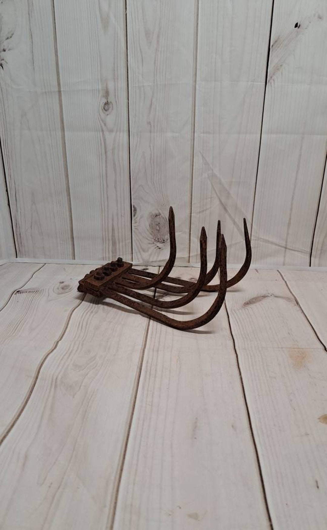 Rusty Cultivator Head / Farm Implement / Hat Hooks / Barn Decor / Key ...