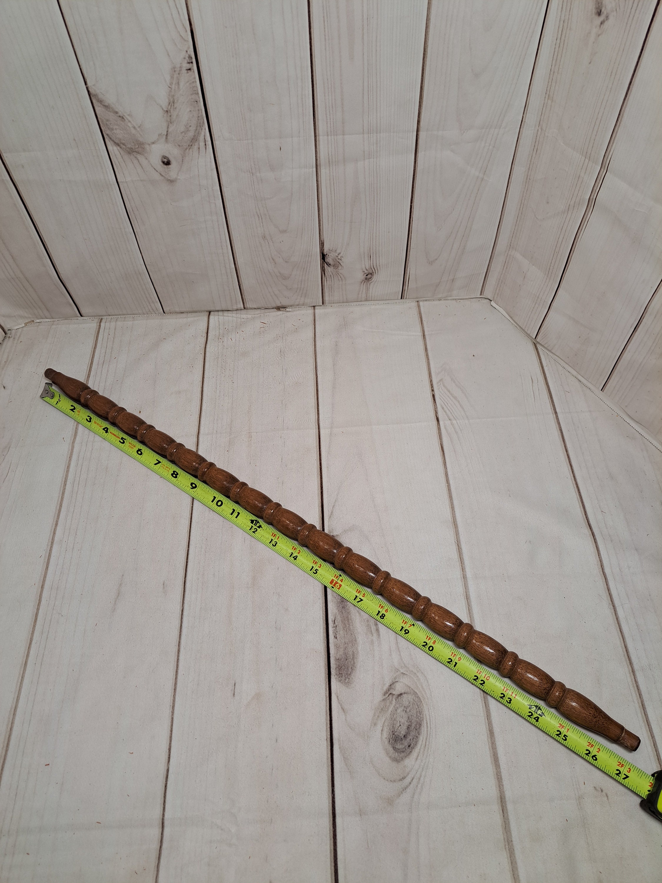 Set of 8 Salvaged Wood Spindles / Wood Turnings - Etsy