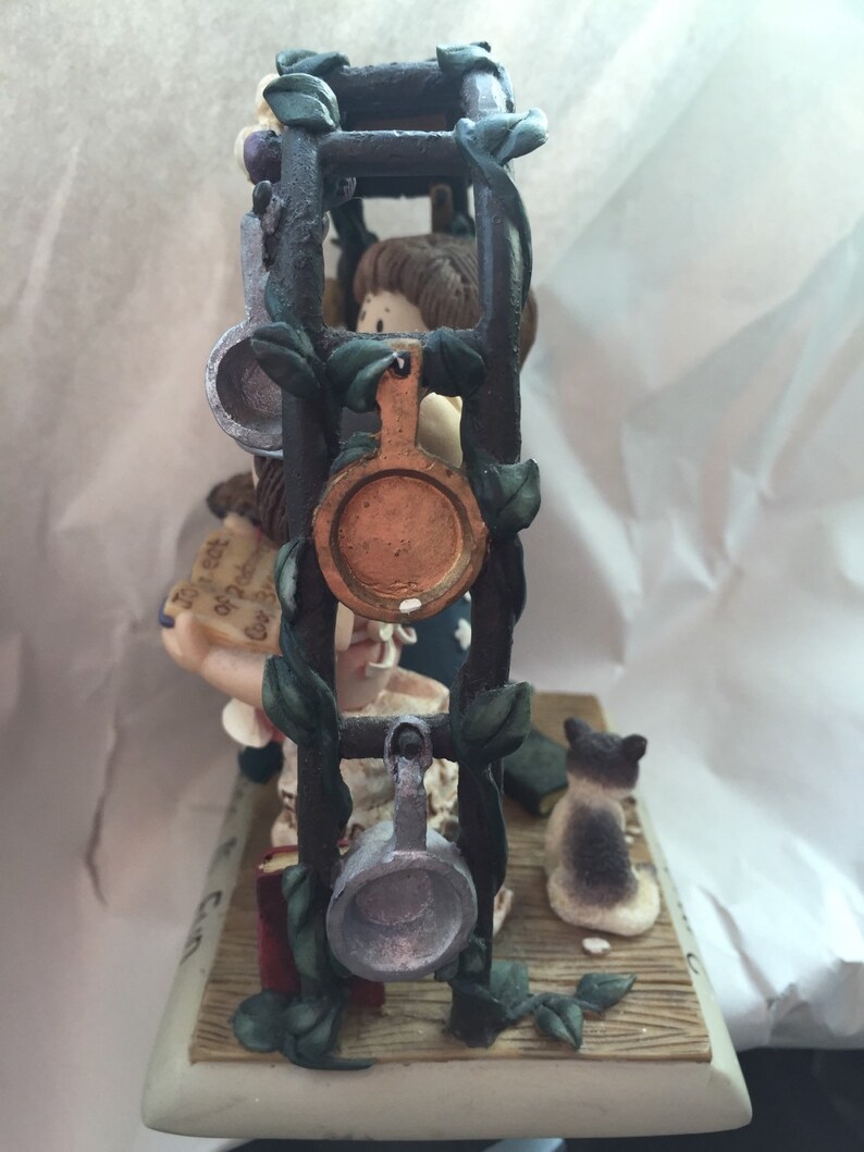 VINTAGE Zingle-berry Figurine Statue Cooking is Fun 1998 - Etsy